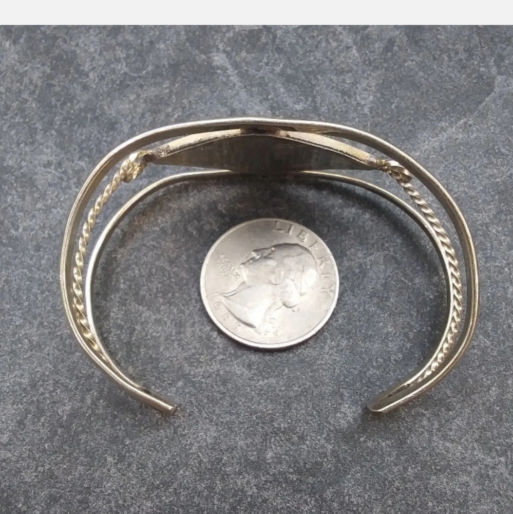 Alpaca Mexico Shell Inlay Cuff Bracelet. - Gem
